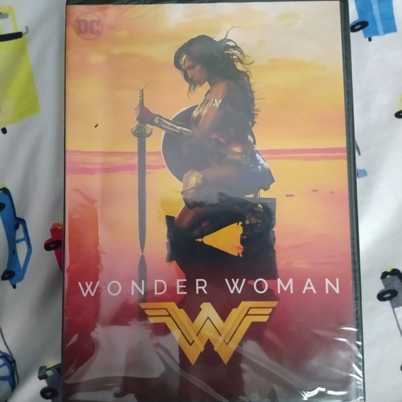 Media | Wonder Woman Dvd | Poshmark